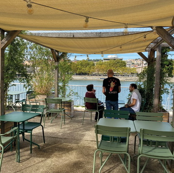 Botani Café à Lyon : Au cœur d’une insolite jardinerie urbaine ...